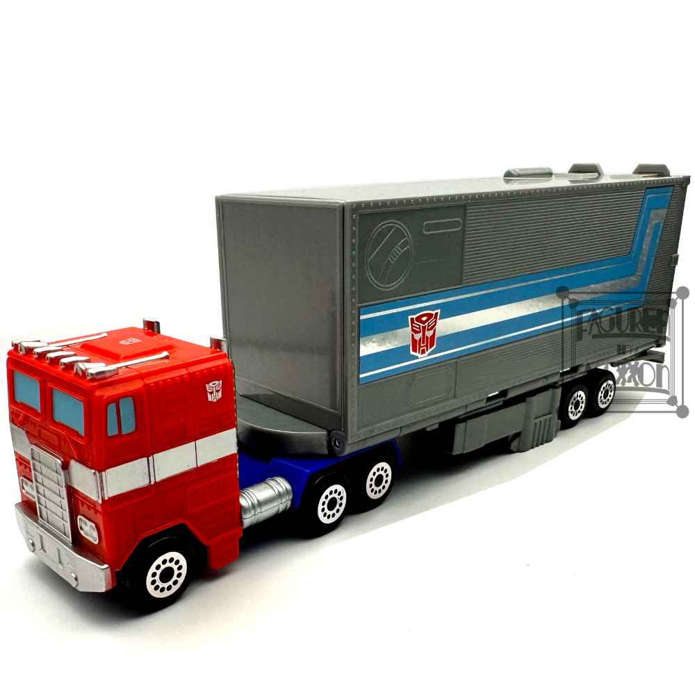TF#0007 Optimus Prime Hauler - Micro Machines & Micro Aggression Database